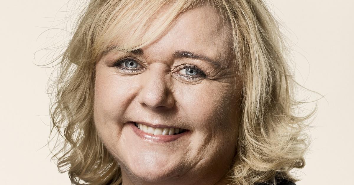 Mona Juul (K) viser sin lønseddel: Så meget får en Folketingspolitiker ...